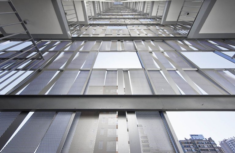 Stripweave • Hunter Douglas Architectural