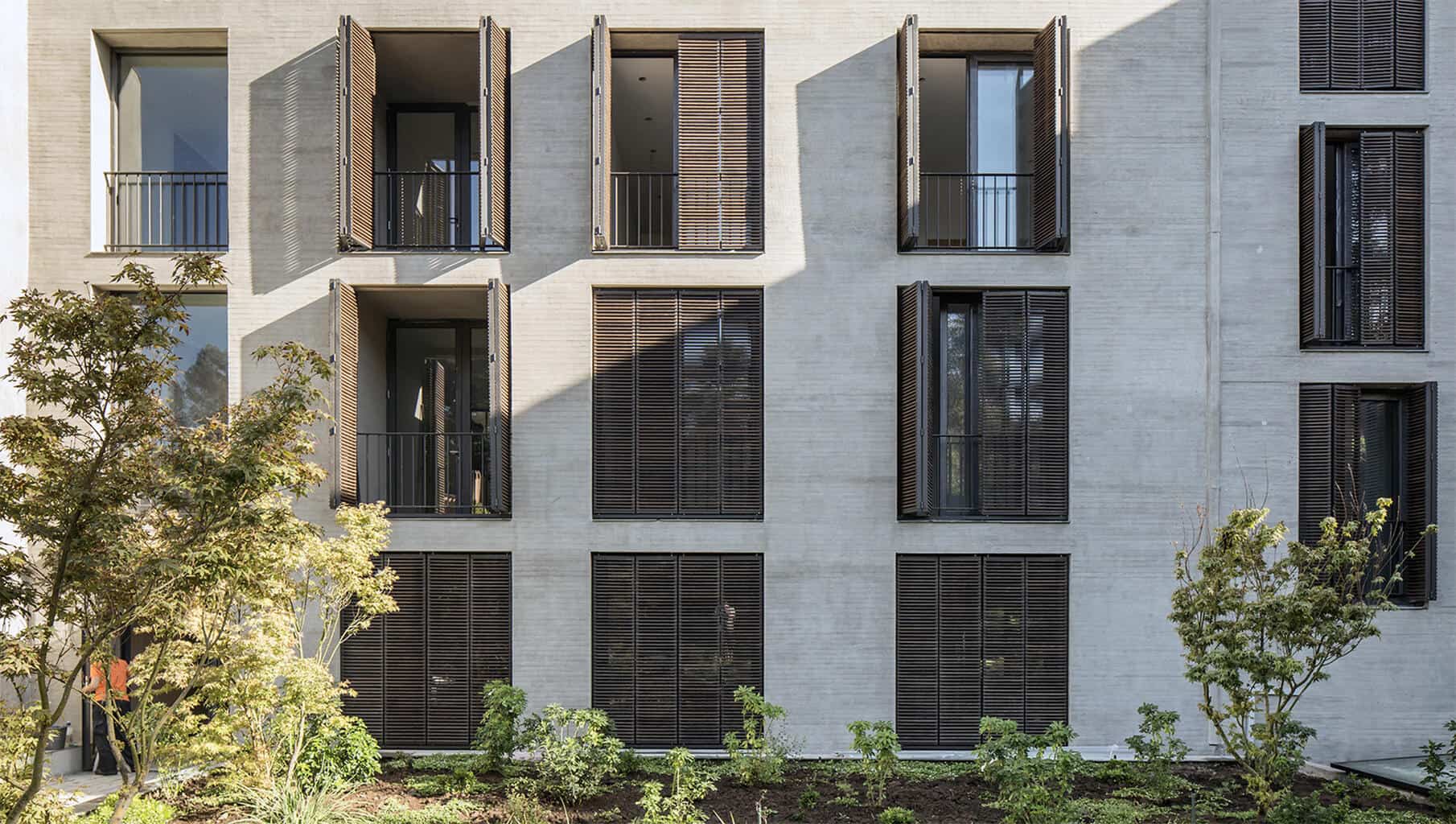 Soluciones de Control Solar Exterior • Hunter Douglas Architectural